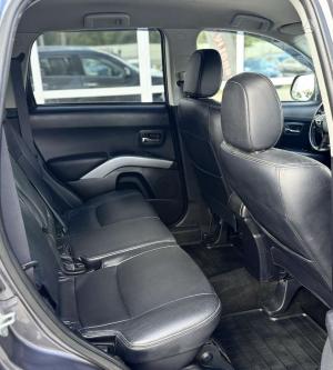 Pelēks Citroen C-Crosser 2010 Radviliškis, ar dzinēja tilpumu 2.20 L un nobraukumu 268 tūkst. km par 4150 €, foto 25 vietnē AUTOMOTO.COM.LV