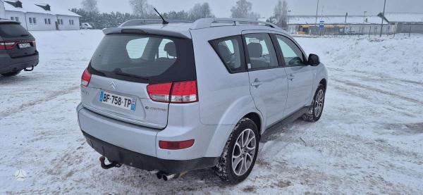 Grey Citroen C-Crosser 2011 in Taurage, with an engine capacity of 2.18 L and mileage of 245 thousand km for 4900 €, photo 6 on AUTOMOTO.COM.LV