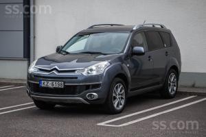 Pelēks Citroen C-Crosser 2011 Rīga, ar dzinēja tilpumu 2.20 L un nobraukumu 300 tūkst. km par 4990 €, foto  vietnē AUTOMOTO.COM.LV