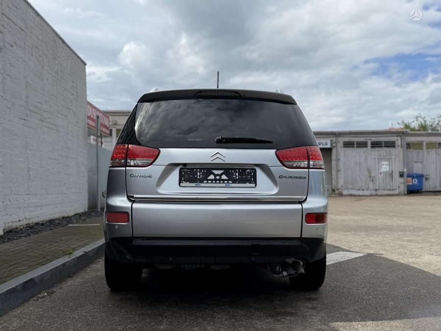 Pelēks Citroen C-Crosser 2008 Kauņa, ar dzinēja tilpumu 2.20 L un nobraukumu 0 tūkst. km par 2700 €, foto 7 vietnē AUTOMOTO.COM.LV