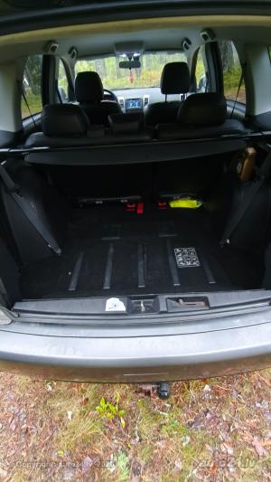 Pelēks Citroen C-Crosser 2010 Veru, ar dzinēja tilpumu 2.20 L un nobraukumu 279 tūkst. km par 2300 €, foto 10 vietnē AUTOMOTO.COM.LV