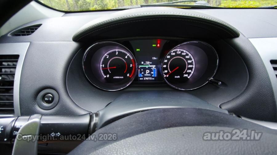 Pelēks Citroen C-Crosser 2010 Veru, ar dzinēja tilpumu 2.20 L un nobraukumu 279 tūkst. km par 2300 €, foto 13 vietnē AUTOMOTO.COM.LV