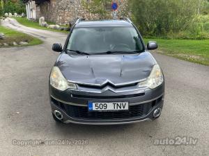 Grey Citroen C-Crosser 2010 in Tartu, with an engine capacity of 2.20 L and mileage of 278 thousand km for 3500 €, photo 4 on AUTOMOTO.COM.LV
