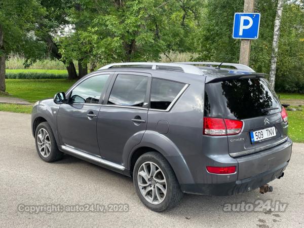 Grey Citroen C-Crosser 2010 in Tartu, with an engine capacity of 2.20 L and mileage of 278 thousand km for 3500 €, photo 6 on AUTOMOTO.COM.LV