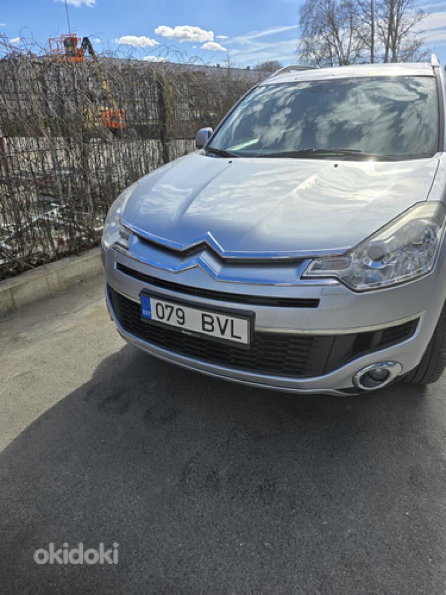 Citroen C-Crosser 2012 Tallina, ar dzinēja tilpumu 0.12 L un nobraukumu 264 tūkst. km par 7000 €, foto 3 vietnē AUTOMOTO.COM.LV