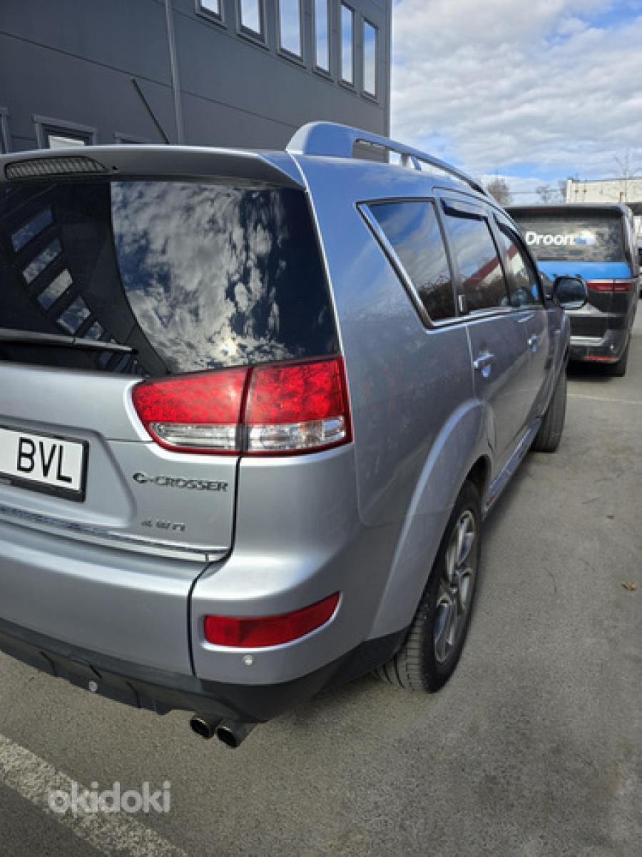 Citroen C-Crosser 2012 Tallina, ar dzinēja tilpumu 0.12 L un nobraukumu 264 tūkst. km par 7000 €, foto 5 vietnē AUTOMOTO.COM.LV