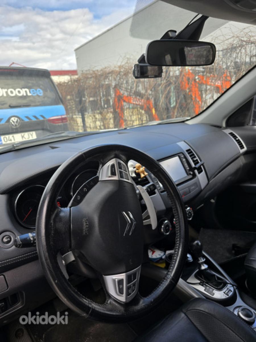 Citroen C-Crosser 2012 Tallina, ar dzinēja tilpumu 0.12 L un nobraukumu 264 tūkst. km par 7000 €, foto 6 vietnē AUTOMOTO.COM.LV