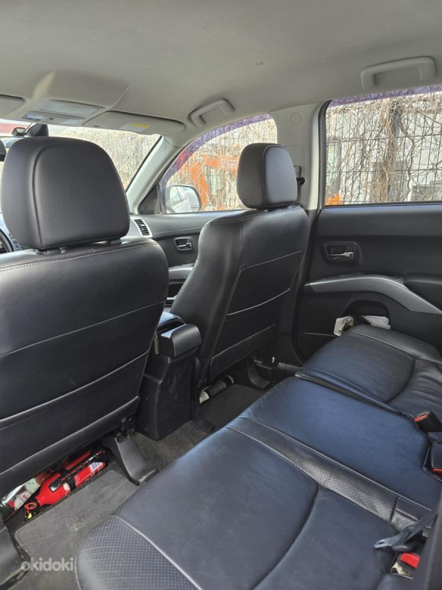 Citroen C-Crosser 2012 Tallina, ar dzinēja tilpumu 0.12 L un nobraukumu 264 tūkst. km par 7000 €, foto 15 vietnē AUTOMOTO.COM.LV
