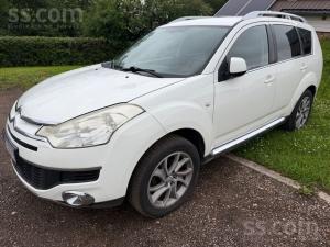Balts Citroen C-Crosser 2008 Daugavpils, ar dzinēja tilpumu 2.20 L un nobraukumu 268 tūkst. km par 4000 €, foto 3 vietnē AUTOMOTO.COM.LV