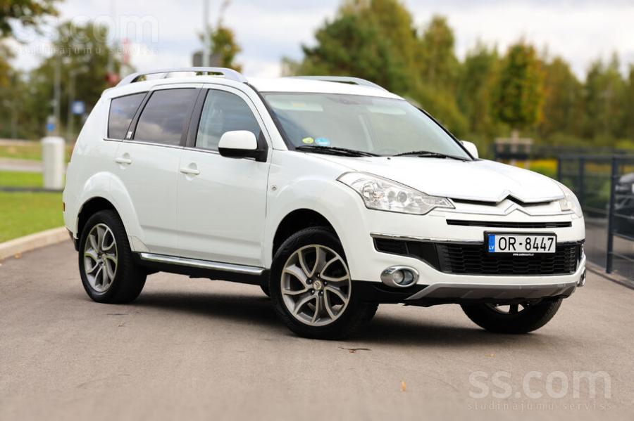 Balts Citroen C-Crosser 2010 Jelgava, ar dzinēja tilpumu 2.40 L un nobraukumu 304 tūkst. km par 4990 €, foto 4 vietnē AUTOMOTO.COM.LV