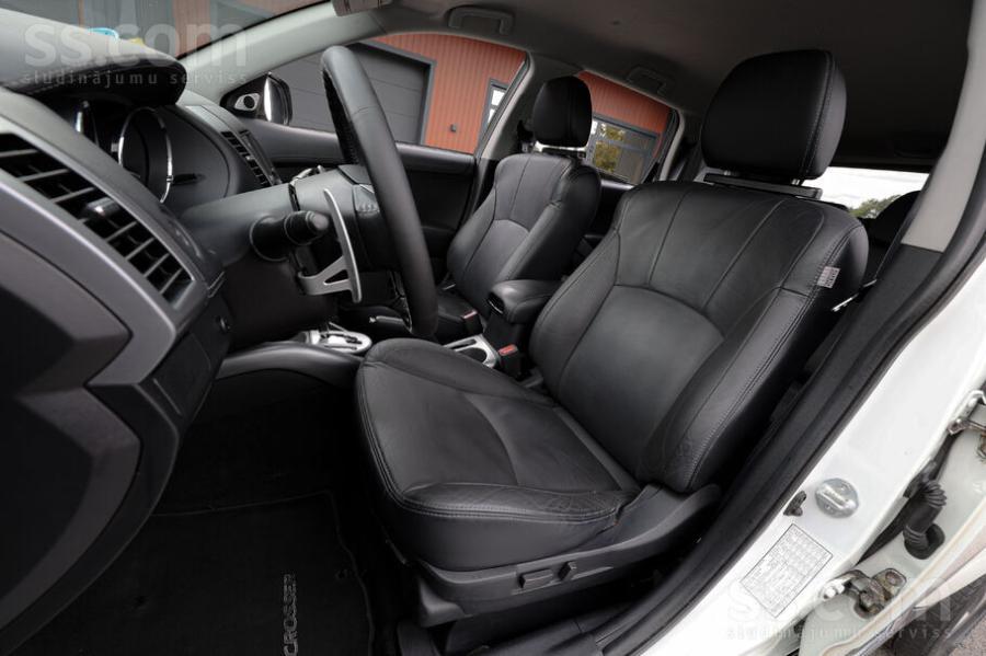 Balts Citroen C-Crosser 2010 Jelgava, ar dzinēja tilpumu 2.40 L un nobraukumu 304 tūkst. km par 4990 €, foto 9 vietnē AUTOMOTO.COM.LV