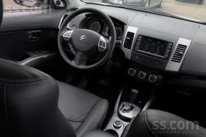 Balts Citroen C-Crosser 2010 Jelgava, ar dzinēja tilpumu 2.40 L un nobraukumu 304 tūkst. km par 4990 €, foto 13 vietnē AUTOMOTO.COM.LV