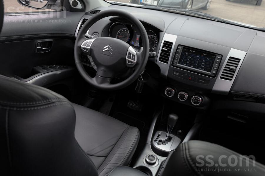 Balts Citroen C-Crosser 2010 Jelgava, ar dzinēja tilpumu 2.40 L un nobraukumu 304 tūkst. km par 4990 €, foto 13 vietnē AUTOMOTO.COM.LV