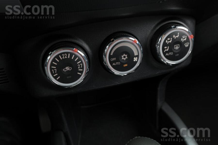 Balts Citroen C-Crosser 2010 Jelgava, ar dzinēja tilpumu 2.40 L un nobraukumu 304 tūkst. km par 4990 €, foto 17 vietnē AUTOMOTO.COM.LV
