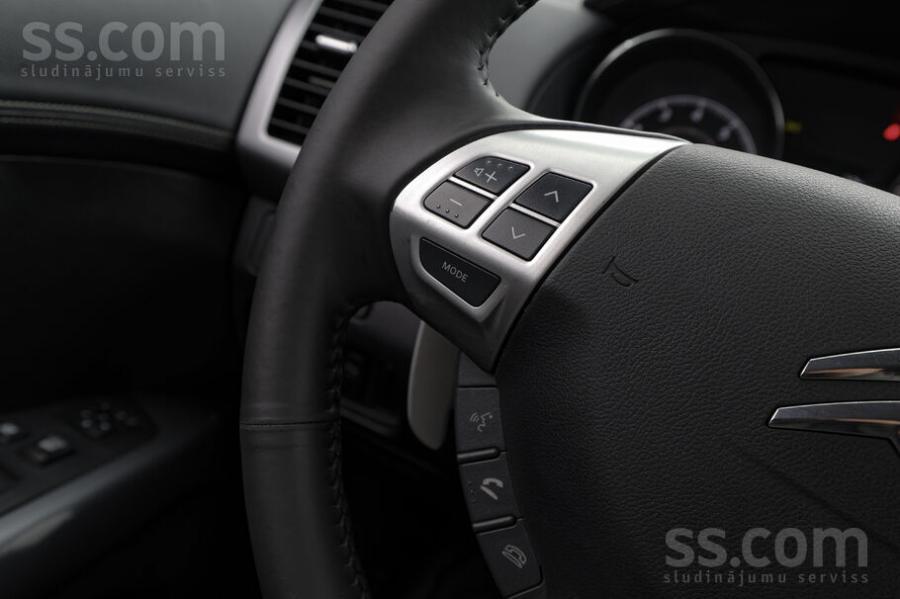 Balts Citroen C-Crosser 2010 Jelgava, ar dzinēja tilpumu 2.40 L un nobraukumu 304 tūkst. km par 4990 €, foto 21 vietnē AUTOMOTO.COM.LV