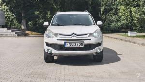 Balts Citroen C-Crosser 2011 Tauragė, ar dzinēja tilpumu 2.18 L un nobraukumu 314 tūkst. km par 4200 €, foto 7 vietnē AUTOMOTO.COM.LV