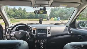 Balts Citroen C-Crosser 2011 Tauragė, ar dzinēja tilpumu 2.18 L un nobraukumu 314 tūkst. km par 4200 €, foto 10 vietnē AUTOMOTO.COM.LV