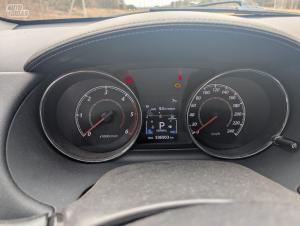White Citroen C-Crosser 2012 in Vilnius, with an engine capacity of 2.20 L and mileage of 337 thousand km for 3950 €, photo 9 on AUTOMOTO.COM.LV
