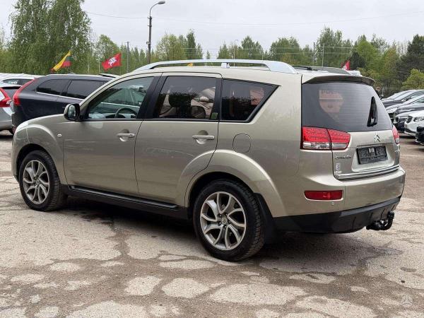 Dzeltens Citroen C-Crosser 2010 Šauļi, ar dzinēja tilpumu 2.18 L un nobraukumu 306 tūkst. km par 3750 €, foto 10 vietnē AUTOMOTO.COM.LV