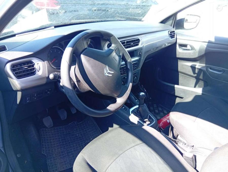 Zils Citroen C-Elysee 2017 Marijampole, ar dzinēja tilpumu 1.20 L un nobraukumu 70 tūkst. km par 3100 €, foto 3 vietnē AUTOMOTO.COM.LV