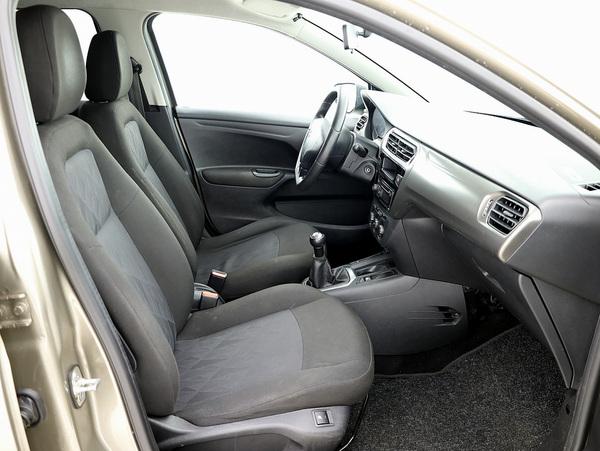 Zaļš Citroen C-Elysee 2013 Tallina, ar dzinēja tilpumu 1.20 L un nobraukumu 212 tūkst. km par 1799 €, foto 6 vietnē AUTOMOTO.COM.LV