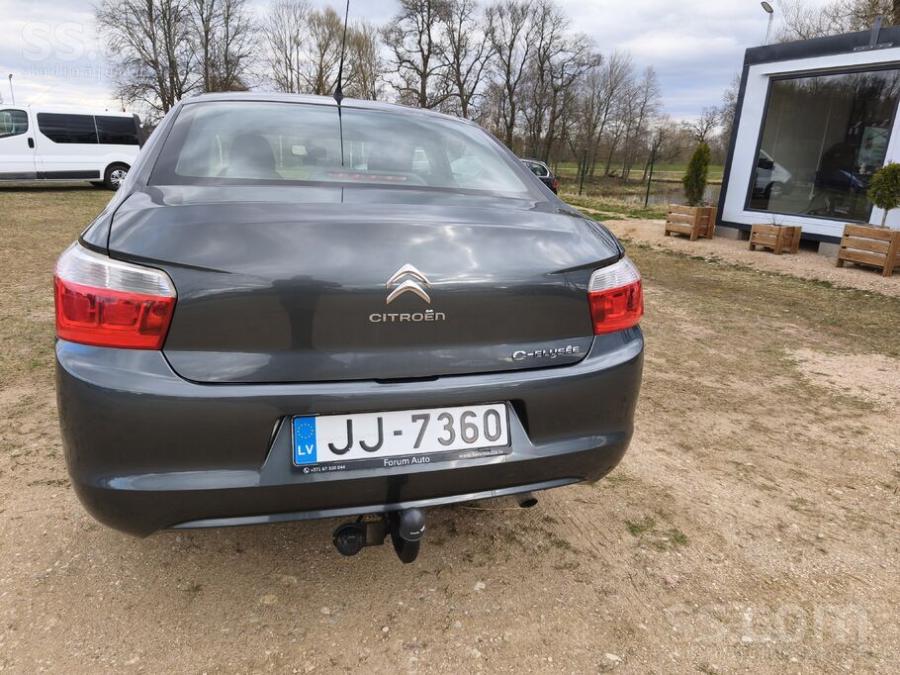 Grey Citroen C-Elysee 2013 in Kuldiga, with an engine capacity of 1.60 L and mileage of 123 thousand km for 3190 €, photo 8 on AUTOMOTO.COM.LV