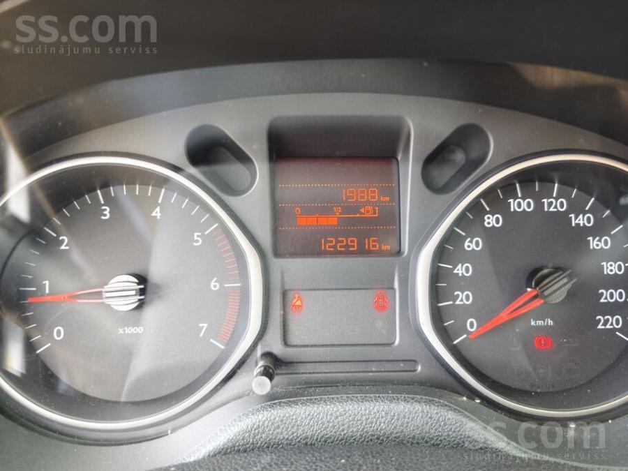 Grey Citroen C-Elysee 2013 in Kuldiga, with an engine capacity of 1.60 L and mileage of 123 thousand km for 3190 €, photo 17 on AUTOMOTO.COM.LV
