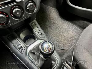 Pelēks Citroen C-Elysee 2013 Tallina, ar dzinēja tilpumu 1.20 L un nobraukumu 212 tūkst. km par 2499 €, foto 18 vietnē AUTOMOTO.COM.LV
