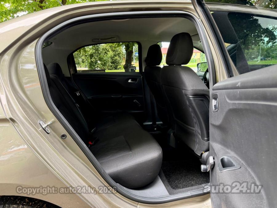 Pelēks Citroen C-Elysee 2013 Tallina, ar dzinēja tilpumu 1.20 L un nobraukumu 212 tūkst. km par 2499 €, foto 19 vietnē AUTOMOTO.COM.LV