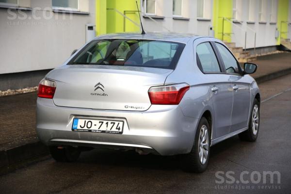 Pelēks Citroen C-Elysee 2014 Rīga, ar dzinēja tilpumu 1.60 L un nobraukumu 275 tūkst. km par 2995 €, foto 6 vietnē AUTOMOTO.COM.LV