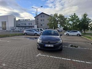Grey Citroen C-Elysee 2015 in Vilnius, with an engine capacity of 1.56 L and mileage of 180 thousand km for 1700 €, photo 5 on AUTOMOTO.COM.LV