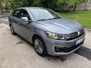 Pelēks Citroen C-Elysee 2017 Rīga, ar dzinēja tilpumu 1.20 L un nobraukumu 95 tūkst. km par 4500 €, foto 1 vietnē AUTOMOTO.COM.LV