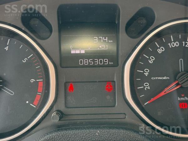 Grey Citroen C-Elysee 2017 in Riga, with an engine capacity of 1.20 L and mileage of 85 thousand km for 5000 €, photo 5 on AUTOMOTO.COM.LV