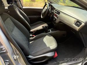 Pelēks Citroen C-Elysee 2018 Daugavpils, ar dzinēja tilpumu 1.20 L un nobraukumu 0 tūkst. km par 6300 €, foto 19 vietnē AUTOMOTO.COM.LV