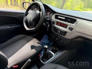Pelēks Citroen C-Elysee 2018 Daugavpils, ar dzinēja tilpumu 1.20 L un nobraukumu 0 tūkst. km par 6300 €, foto 20 vietnē AUTOMOTO.COM.LV