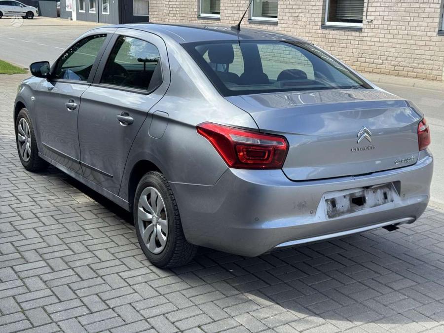 Pelēks Citroen C-Elysee 2018 Tauragė, ar dzinēja tilpumu 1.20 L un nobraukumu 176 tūkst. km par 2400 €, foto 6 vietnē AUTOMOTO.COM.LV