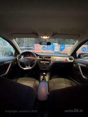 Citroen C-Elysee 2013 Tallina, ar dzinēja tilpumu 1.60 L un nobraukumu 203 tūkst. km par 2900 €, foto 12 vietnē AUTOMOTO.COM.LV