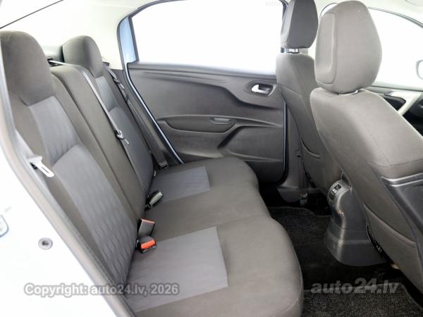 Citroen C-Elysee 2013 Tallina, ar dzinēja tilpumu 1.60 L un nobraukumu 203 tūkst. km par 1999 €, foto 7 vietnē AUTOMOTO.COM.LV
