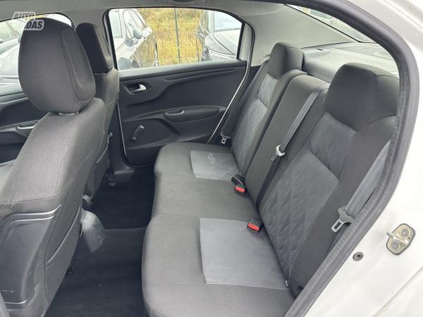 Balts Citroen C-Elysee 2017 Giraitė, ar dzinēja tilpumu 1.20 L un nobraukumu 128 tūkst. km par 2850 €, foto 11 vietnē AUTOMOTO.COM.LV
