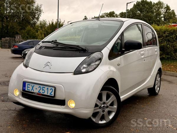 Balts Citroen C-Zero 2012 Jelgava, ar dzinēja tilpumu 0.00 L un nobraukumu 70 tūkst. km par 3500 €, foto 3 vietnē AUTOMOTO.COM.LV
