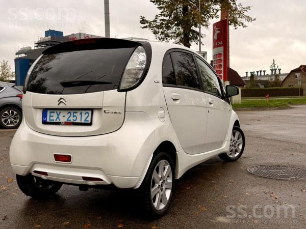 Balts Citroen C-Zero 2012 Jelgava, ar dzinēja tilpumu 0.00 L un nobraukumu 70 tūkst. km par 3500 €, foto 4 vietnē AUTOMOTO.COM.LV