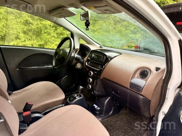 Balts Citroen C-Zero 2012 Jelgava, ar dzinēja tilpumu 0.00 L un nobraukumu 70 tūkst. km par 3500 €, foto 8 vietnē AUTOMOTO.COM.LV