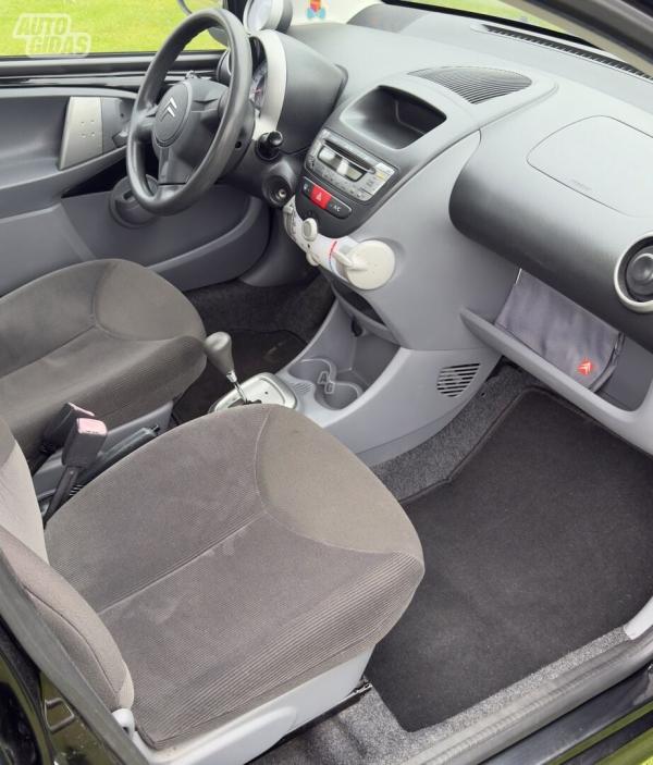 Melns Citroen C1 2006 Kauņa, ar dzinēja tilpumu 1.00 L un nobraukumu 201 tūkst. km par 2200 €, foto 5 vietnē AUTOMOTO.COM.LV