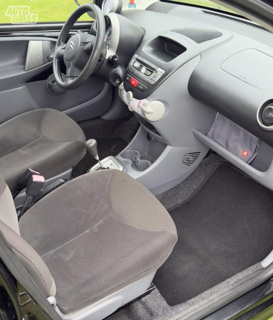 Melns Citroen C1 2006 Kauņa, ar dzinēja tilpumu 1.00 L un nobraukumu 201 tūkst. km par 2200 €, foto 6 vietnē AUTOMOTO.COM.LV