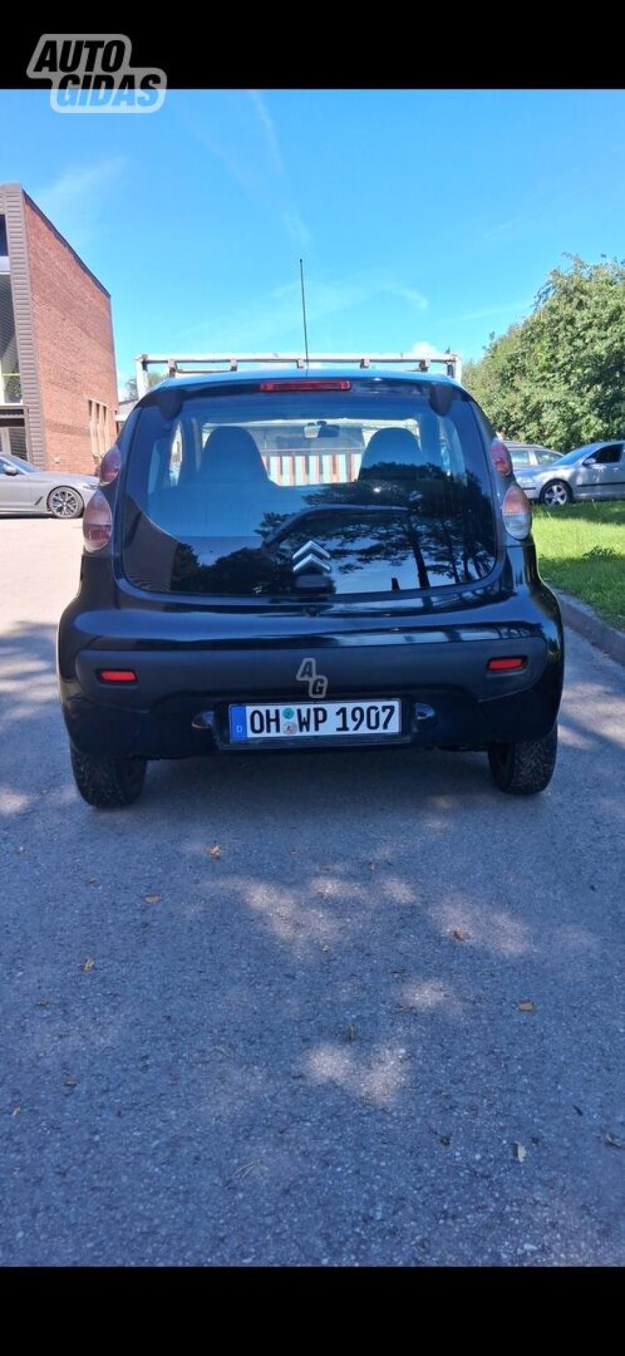 Black Citroen C1 2007 in Klaipeda, with an engine capacity of 1.00 L and mileage of 124 thousand km for 1490 €, photo 5 on AUTOMOTO.COM.LV
