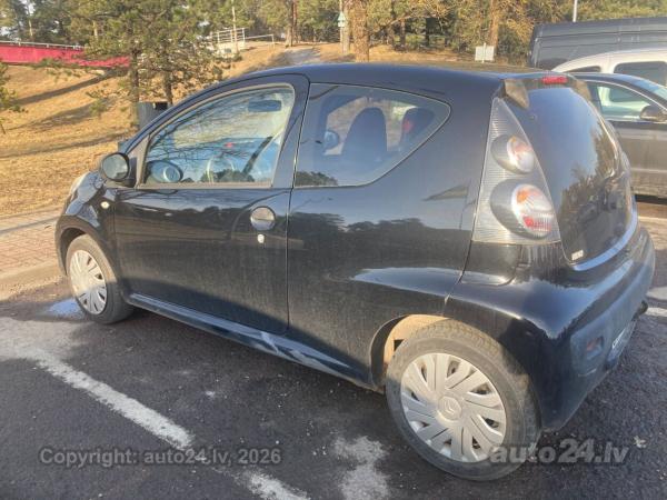 Black Citroen C1 2008 in Tallinn, with an engine capacity of 1.00 L and mileage of 91 thousand km for 500 €, photo 2 on AUTOMOTO.COM.LV