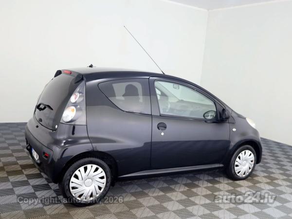 Melns Citroen C1 2008 Tallina, ar dzinēja tilpumu 1.00 L un nobraukumu 93 tūkst. km par 799 €, foto 3 vietnē AUTOMOTO.COM.LV