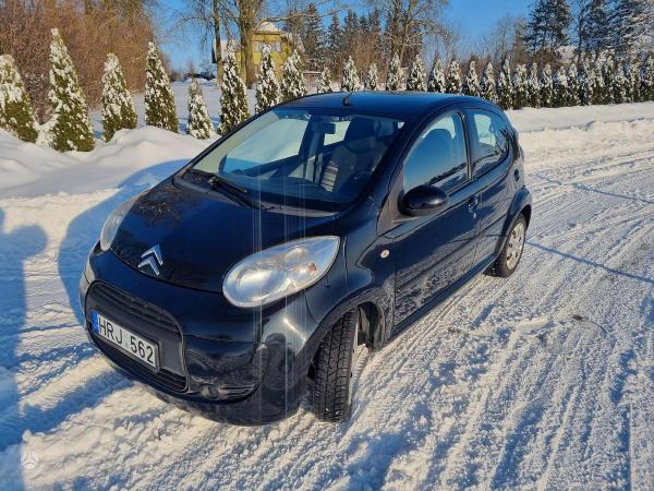 Black Citroen C1 2009 in Siauliai, with an engine capacity of 1.00 L and mileage of 133 thousand km for 1650 €, photo 2 on AUTOMOTO.COM.LV