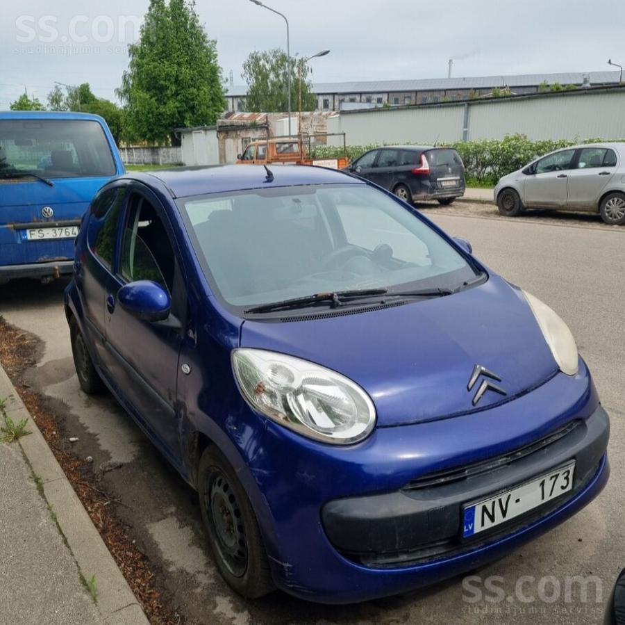 Zils Citroen C1 2006 Rīga, ar dzinēja tilpumu 1.00 L un nobraukumu 230 tūkst. km par 500 €, foto 1 vietnē AUTOMOTO.COM.LV