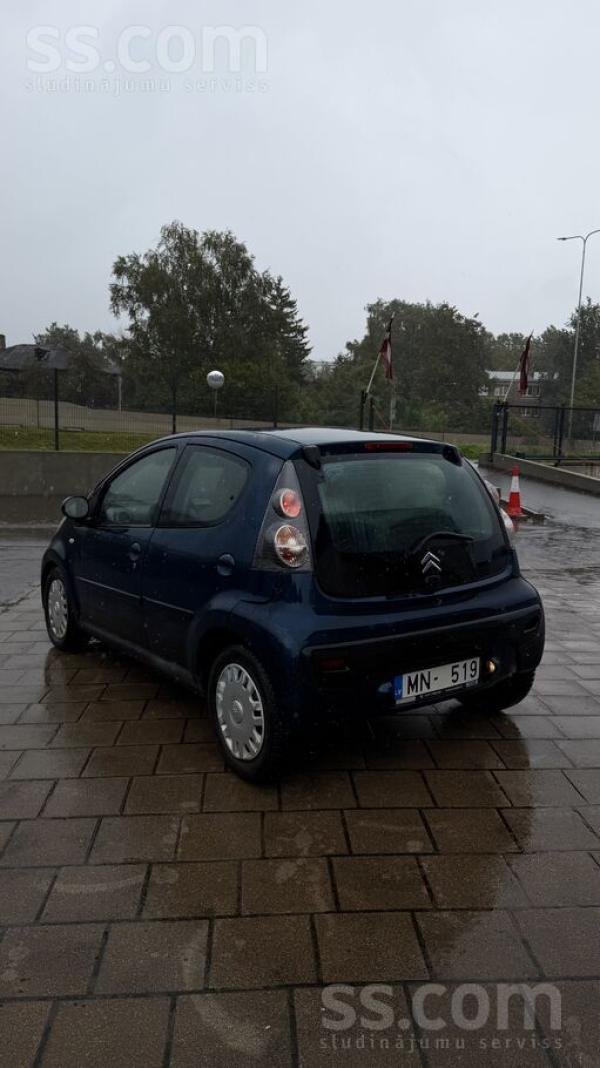 Blue Citroen C1 2006 in Riga, with an engine capacity of 1.00 L and mileage of 267 thousand km for 750 €, photo 4 on AUTOMOTO.COM.LV